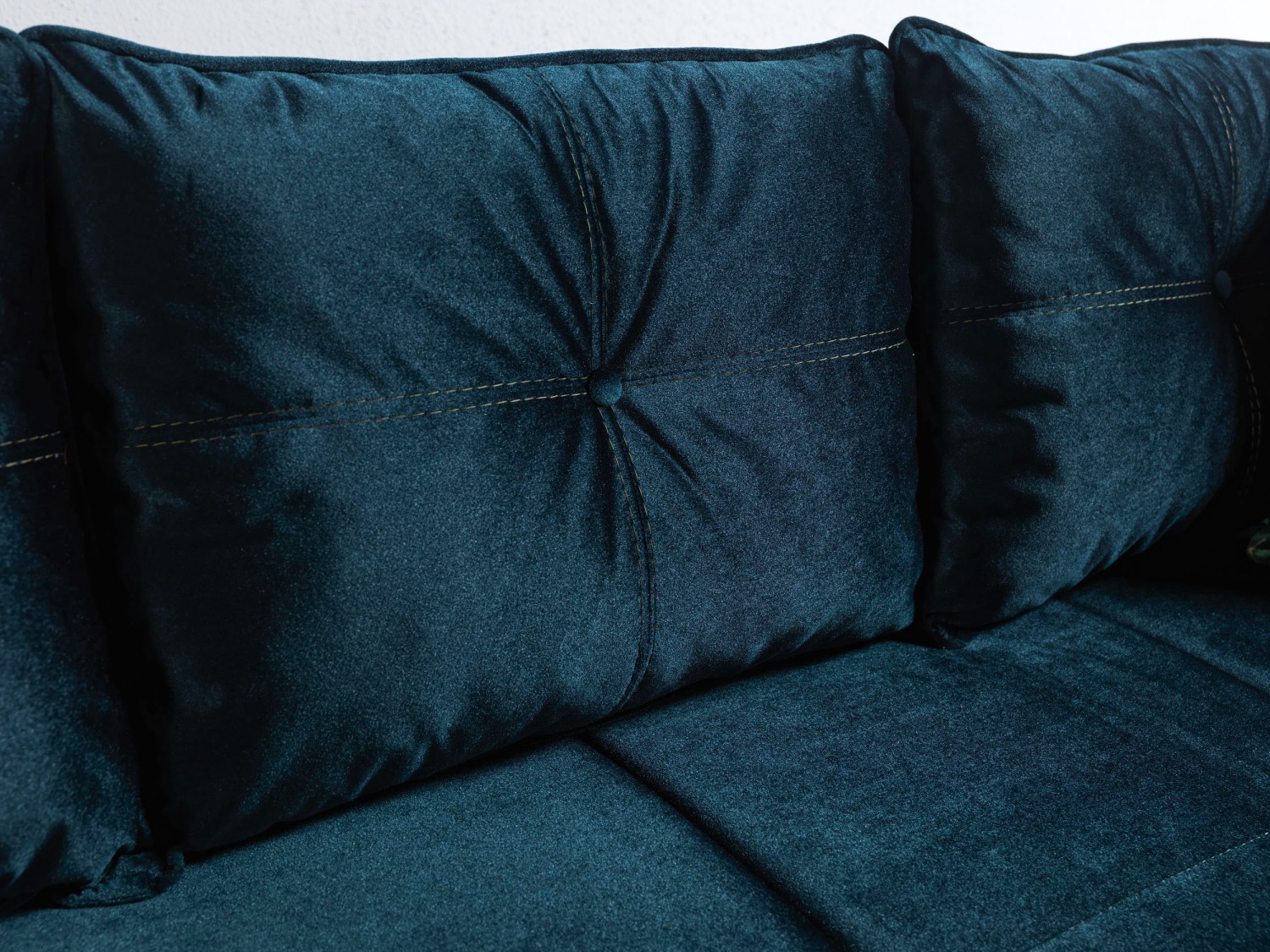 Torino Sofa | Sofas | Windy